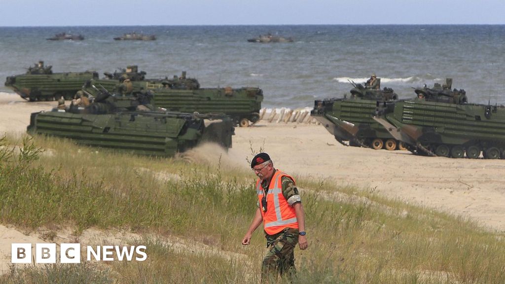 US to increase military presence in eastern Europe - BBC News