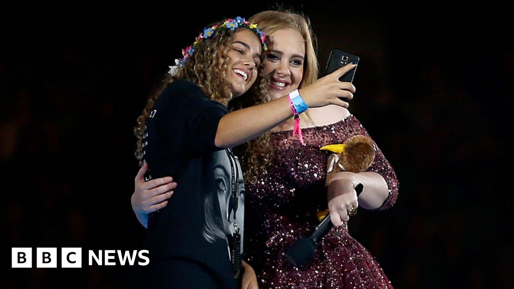 Adele: 6 golden moments from her tour
