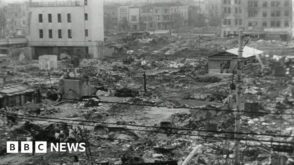 Tokyo was a 'crumbled nightmare' after World War Two bombings - BBC News
