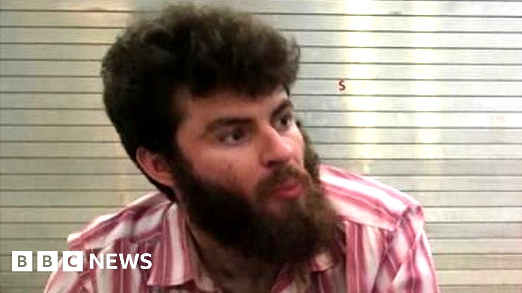 Family appeal over last movements of Huw Williams - BBC News