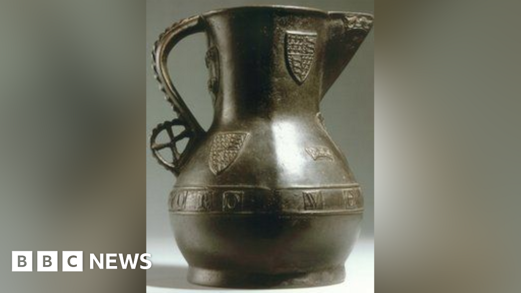 Wenlock jug: set for British Museum loan from Luton