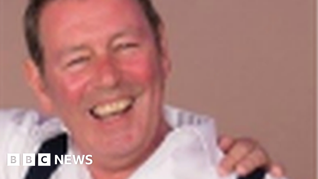 Michael James Lloyd: Tribute to motorcyclist killed in Telford crash - BBC News