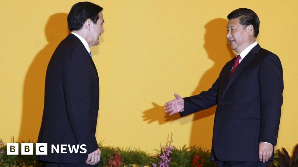 China and Taiwan leaders hail historic talks - BBC News