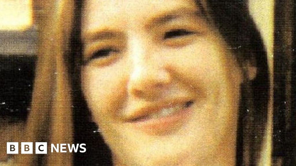 Gemma Simpson family's anger as killer bids for open prison - BBC News