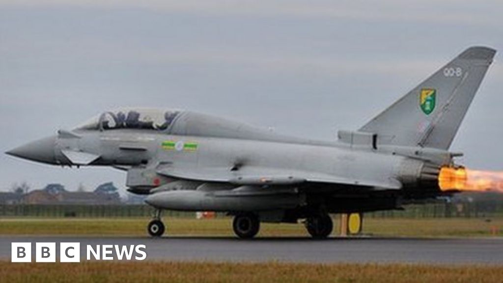 RAF Coningsby Typhoon jet 'narrowly avoided' mid-air crash - BBC News