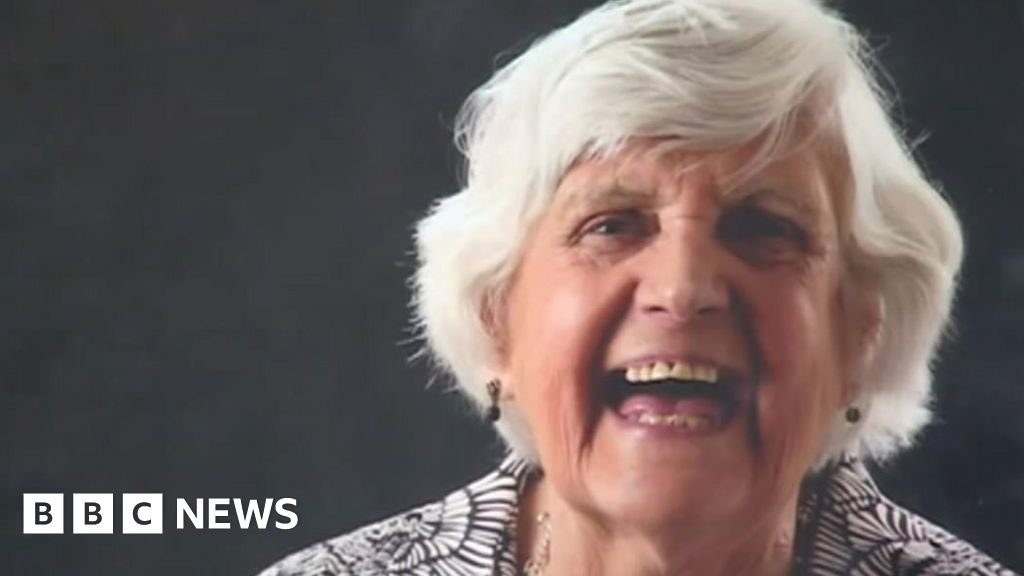 Funeral for Stockton hospice founder Mary Butterwick - BBC News
