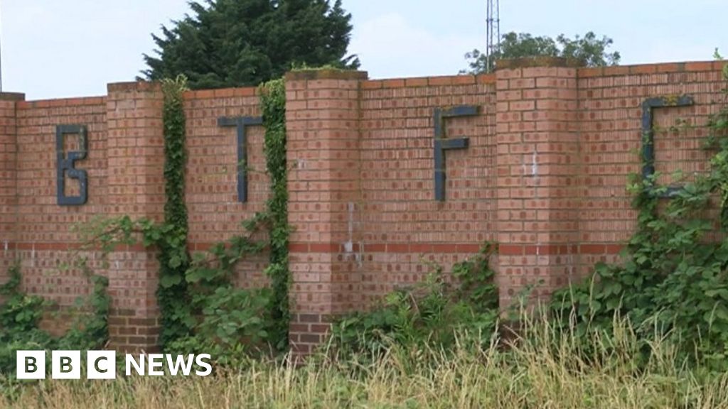 Basingstoke Town Football Club gets green light for stadium works - BBC ...