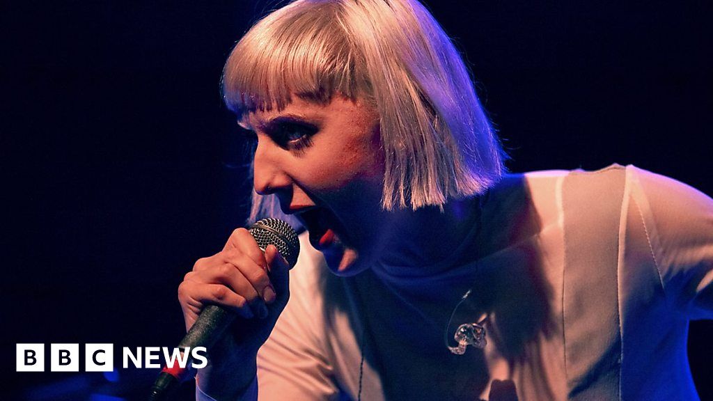 Vaults: Who are the band on the John Lewis advert? - BBC News