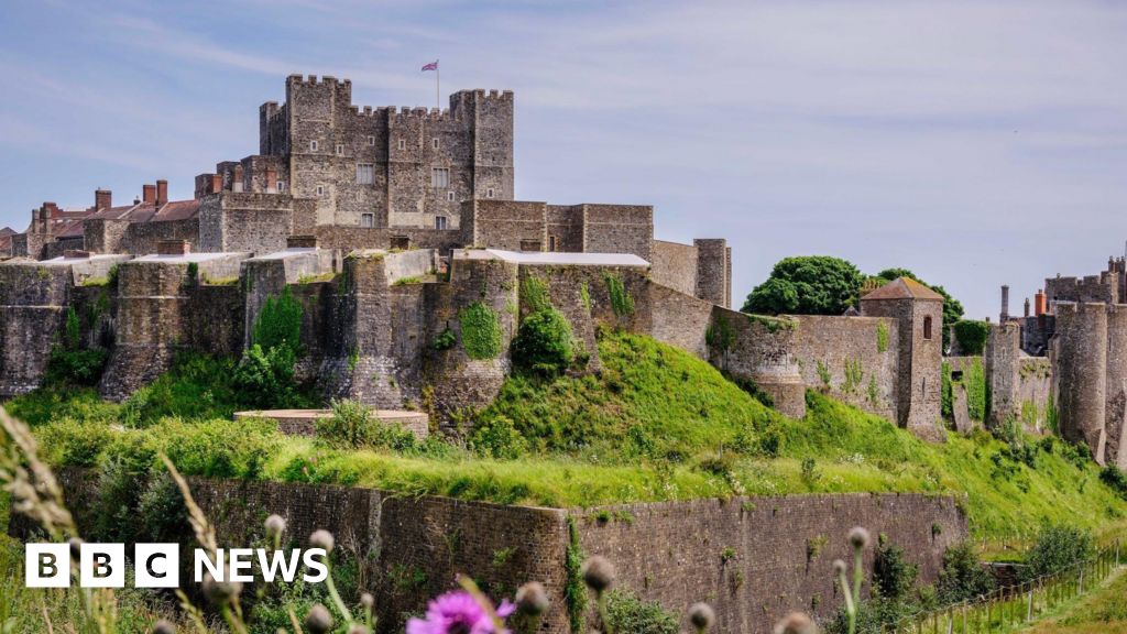 Dover Castle: Attraction offers access to medieval tunnels - BBC News