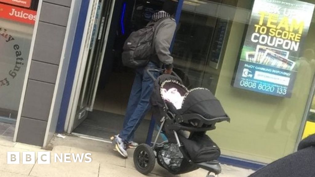Man tries to sell baby in Manchester city centre - BBC News