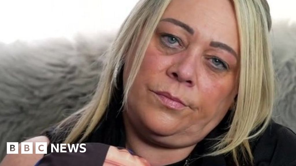 Mum of gang-related murder victim talks about her grief - BBC News