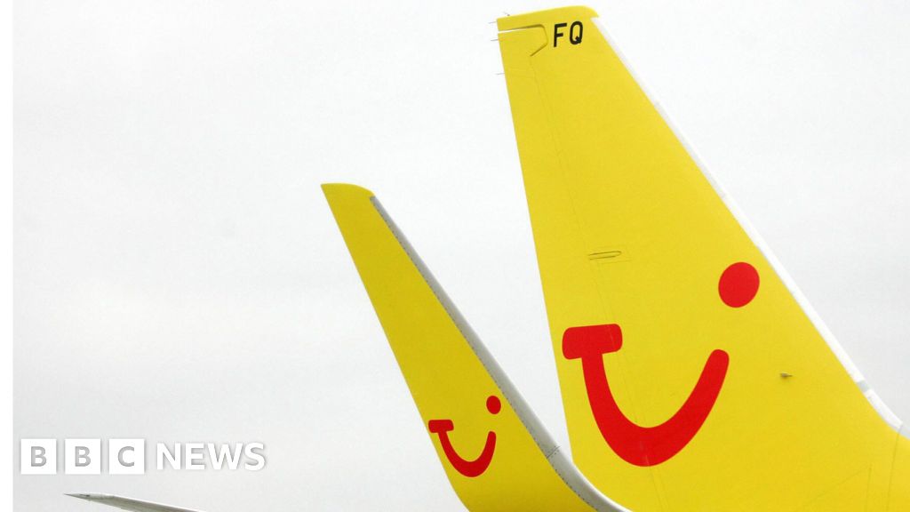 Tui fined 48 times for breaching Abta's code of conduct - BBC News