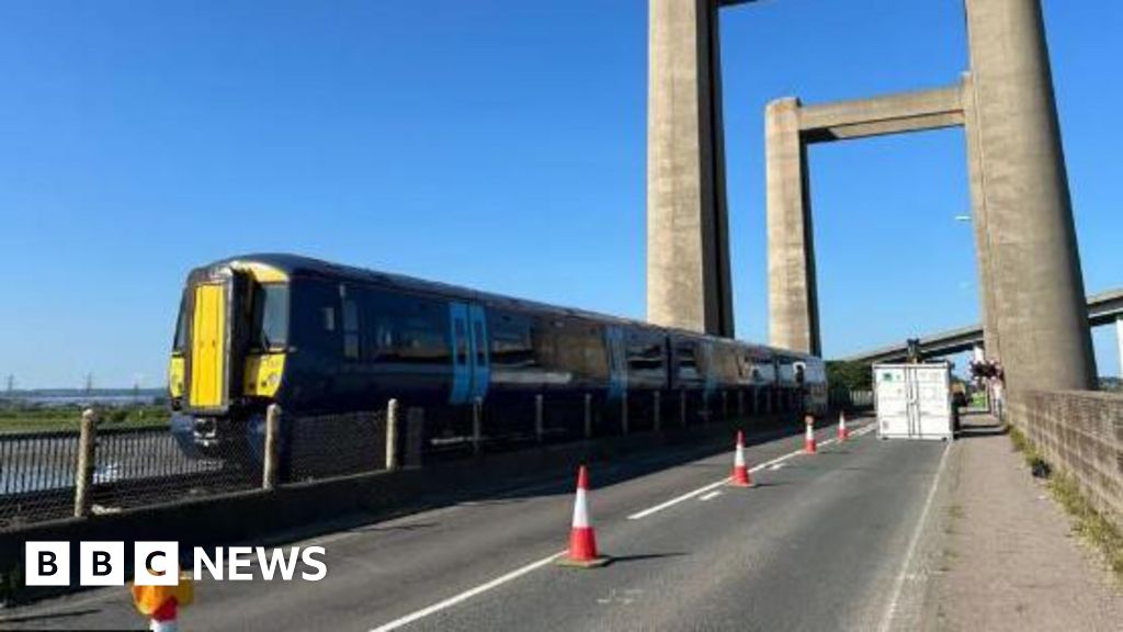 Isle of Sheppey: Kingsferry Bridge reopens after eight-day closure ...