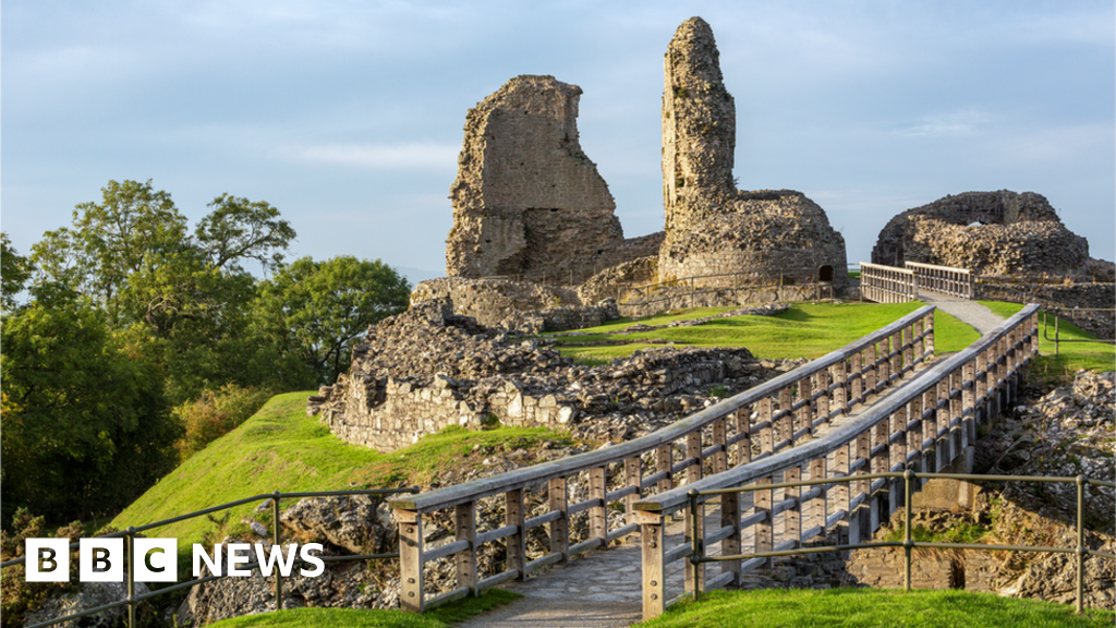 Montgomery Castle: Story behind Wales' most fought-over castle - BBC News