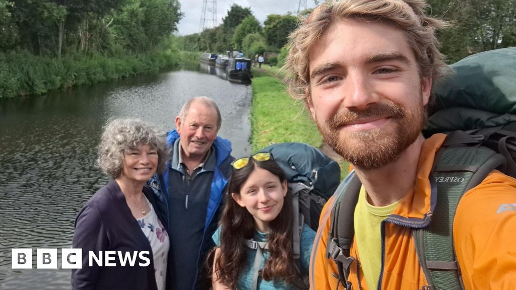 Wildlife trekkers thank people for kindness on Wolverhampton stop - BBC ...