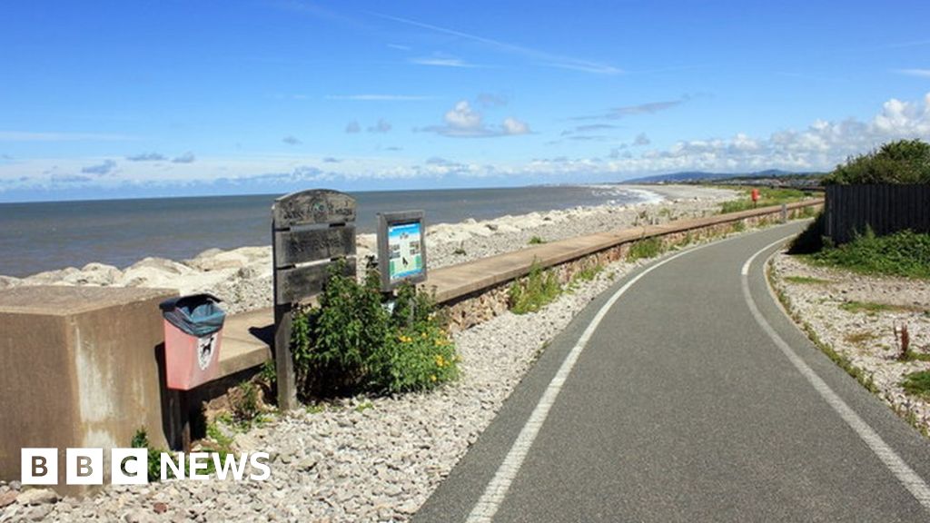 Rhyl teenager admits Pensarn Beach kidnap and rape - BBC News