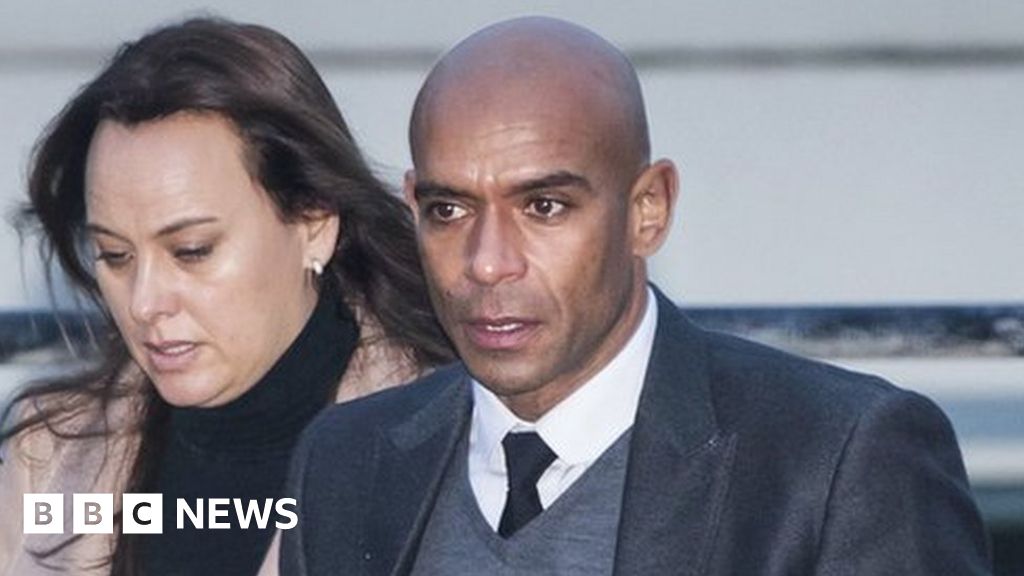 Ex-footballer Trevor Sinclair admits drink-driving charges - BBC News