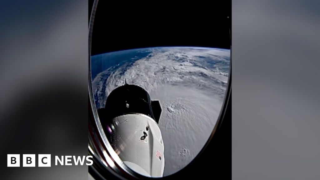 Eye of Hurricane Milton seen from space off Florida coast - BBC News