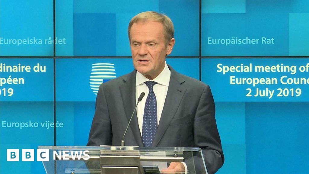 EU top jobs: Tusk hails 'perfect gender balance'