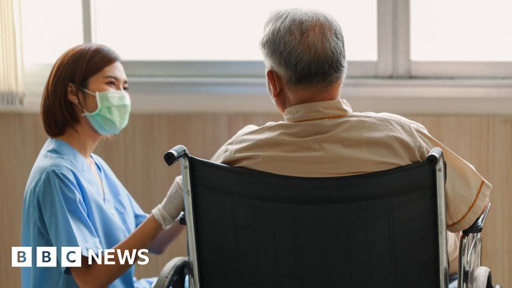 Covid in Scotland: Self-isolation rules eased for care home residents ...