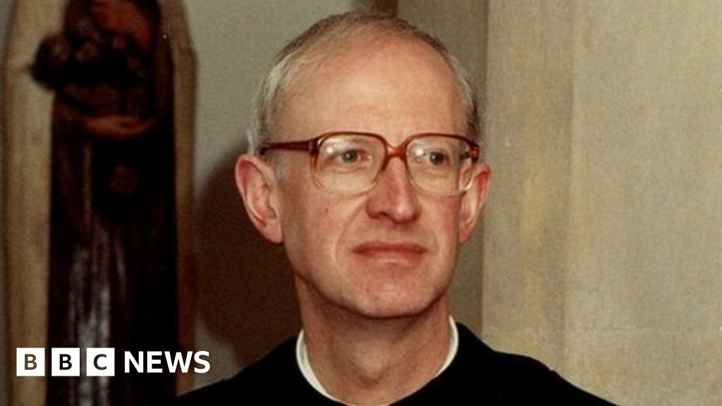 UK priest wanted over sex abuse claims held in Kosovo - BBC News