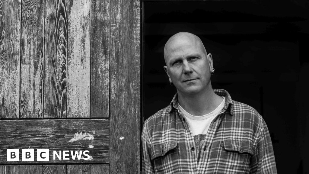 Artist Kurt Jackson shares RNLI connection