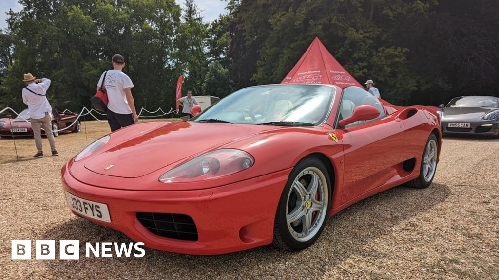 Rowland's Castle supercar show's latest event 'is best yet' - BBC News