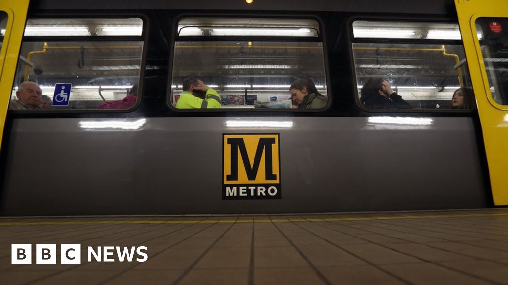 Minister will not commit to reopening Leamside Line - BBC News