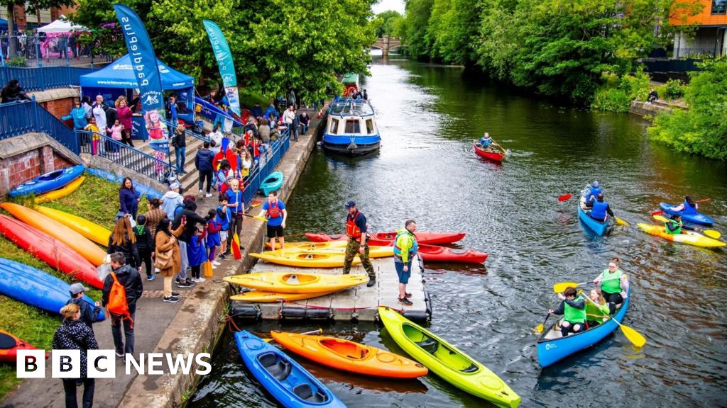 Leicester Riverside Festival returns for 25th anniversary - BBC News