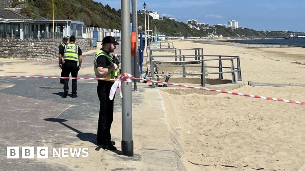 Bournemouth stabbing: Boy, 17, arrested after beach death