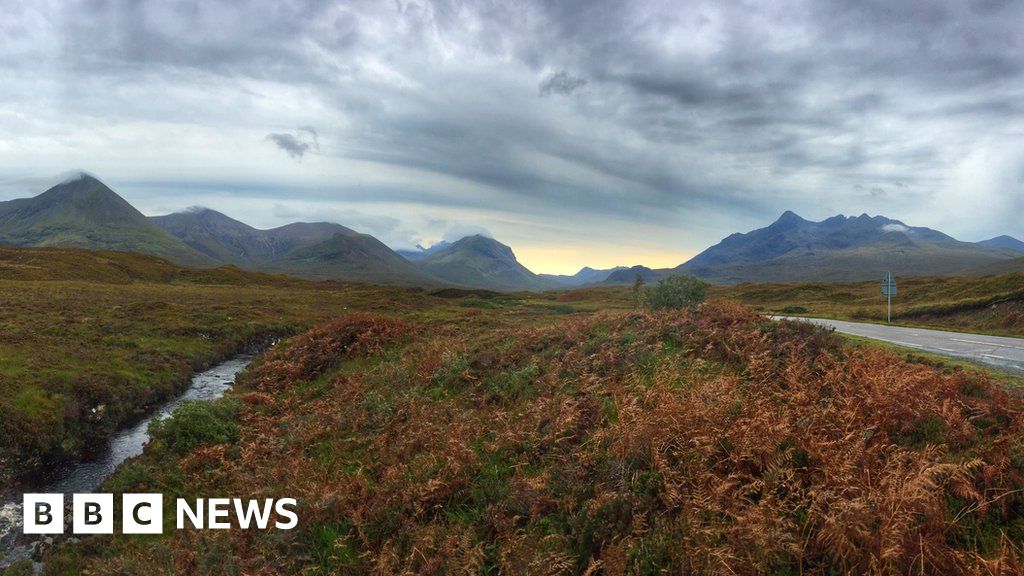 Plan to upgrade Fort Augustus-Skye power line - BBC News