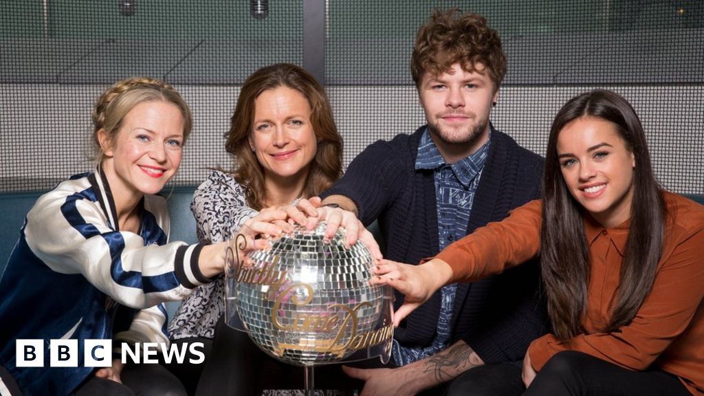 Strictly Come Dancing stars 'emotional' about final - BBC News