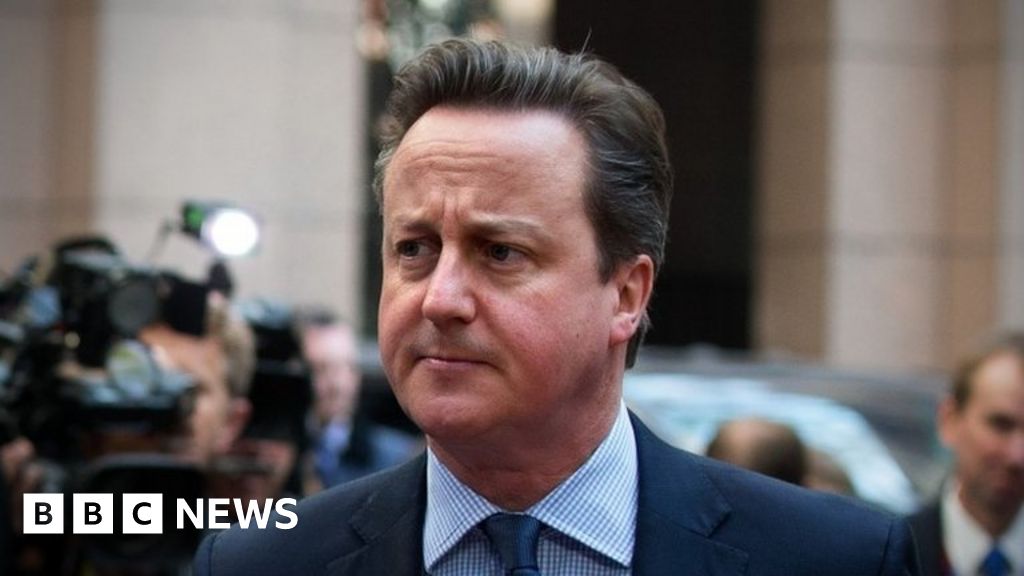 David Cameron: Trump misuse of term fake news is dangerous