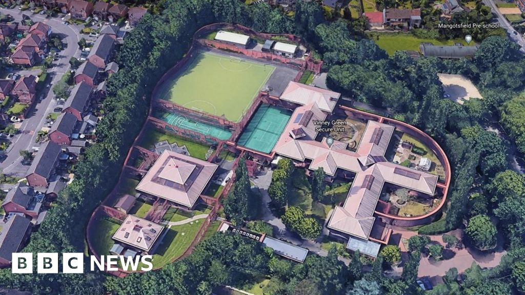 Progress made at Vinney Green custody unit - BBC News
