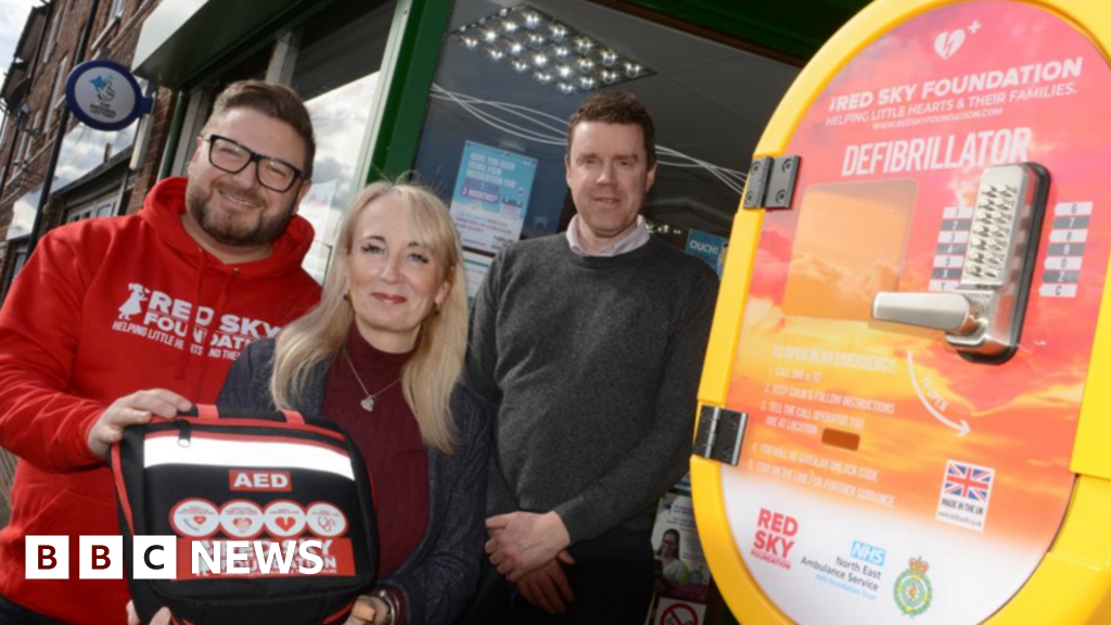Sunderland takes stock of new defibrillators