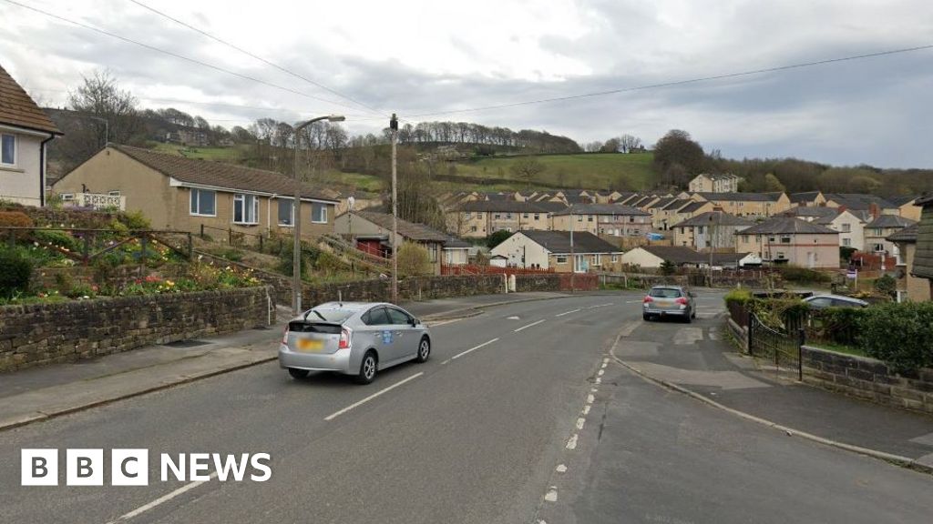 Man, 78, dies in Keighley two-vehicle crash