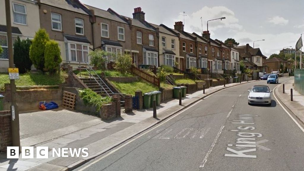 Baby critical after Plumstead car crash - BBC News