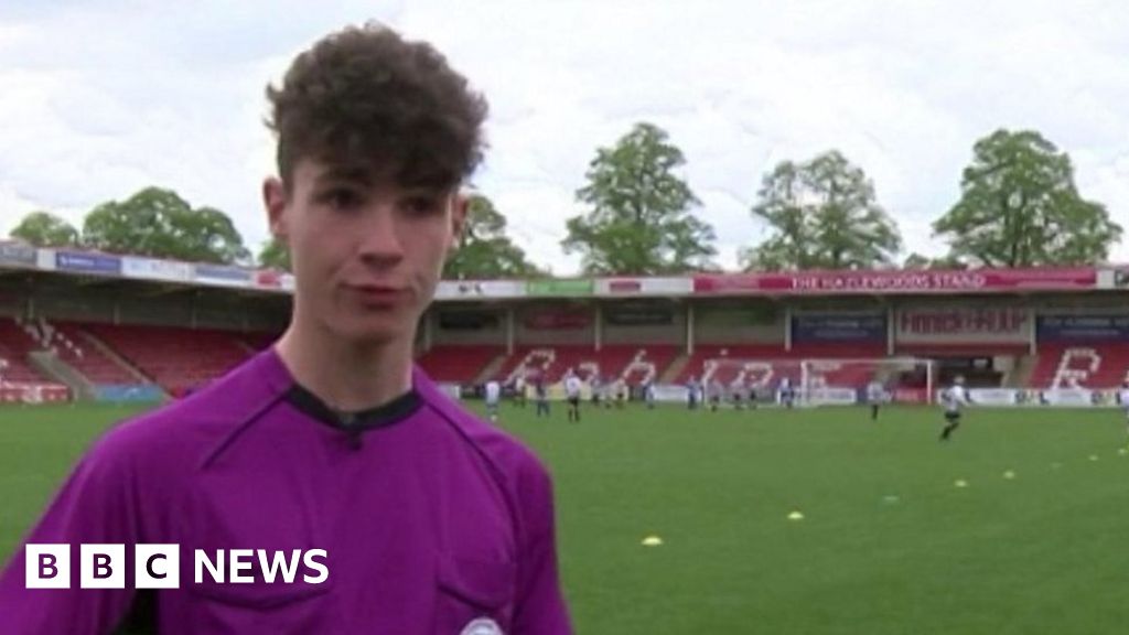 Young ref abuse stopped with new shirts - BBC News
