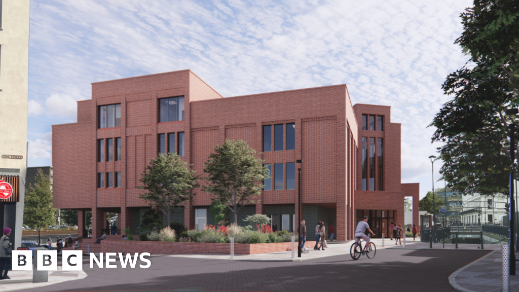 Dover council celebrates milestone in £21m Bench Street project