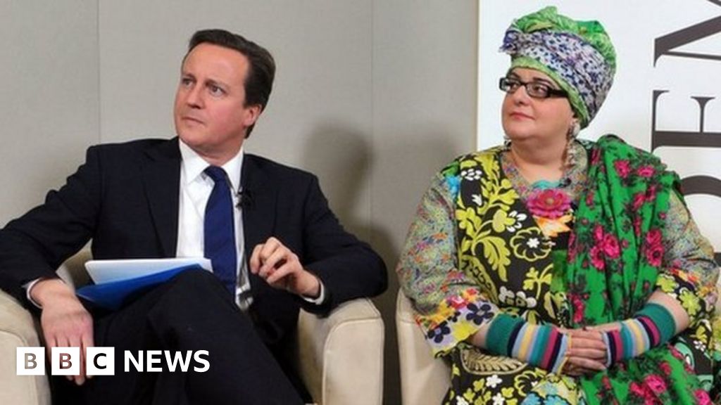 Kids Company's Camila Batmanghelidjh to step down - BBC News