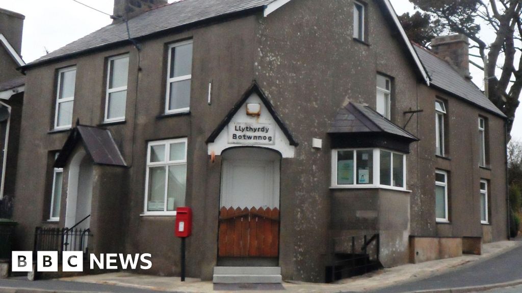 Botwnnog: New homes should be for Welsh speakers - community council ...