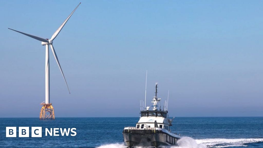 Offshore wind farm leasing round expected to raise £260m - BBC News