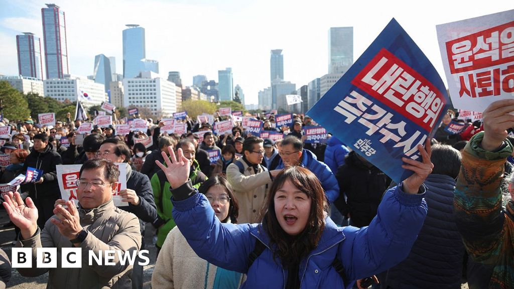 South Korea President Yoon Suk Yeol lifts martial law after MPs block it