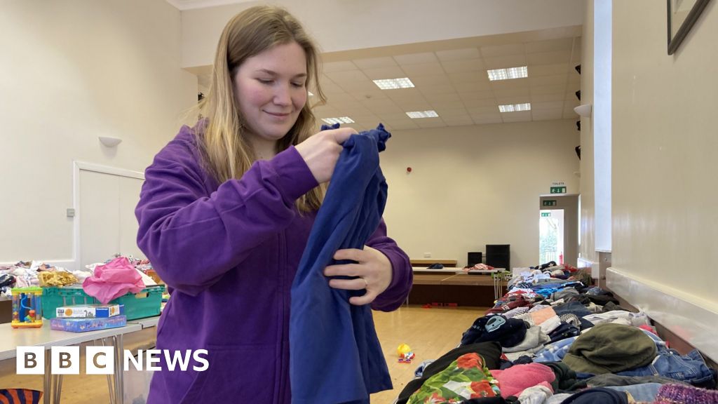 Cost of Living: Children's clothing swap shop outgrows its roots - BBC News