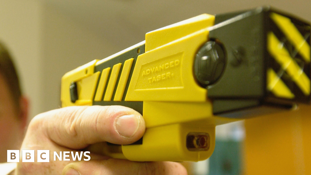 Police Taser 14 Year Old During Birmingham Neighbour Dispute Bbc News