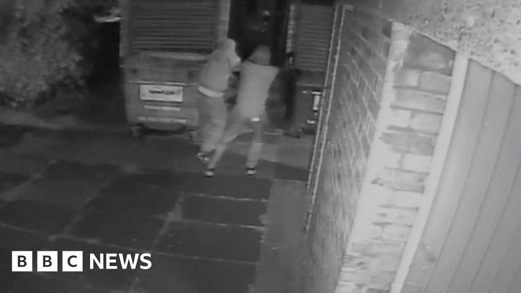 Plaistow attempted murder: Shooting caught on camera