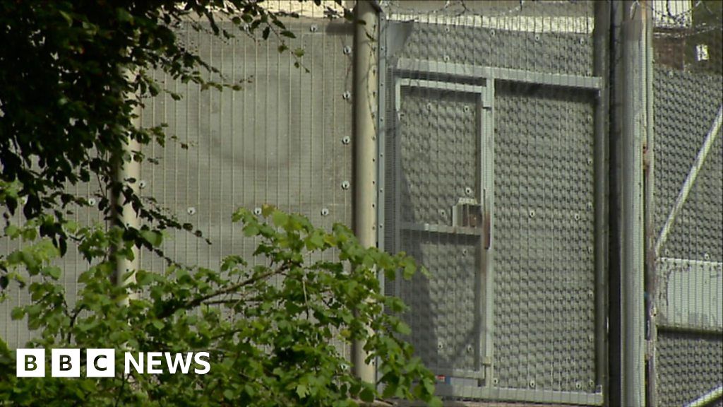 Dungavel 'replacement' plans unveiled - BBC News