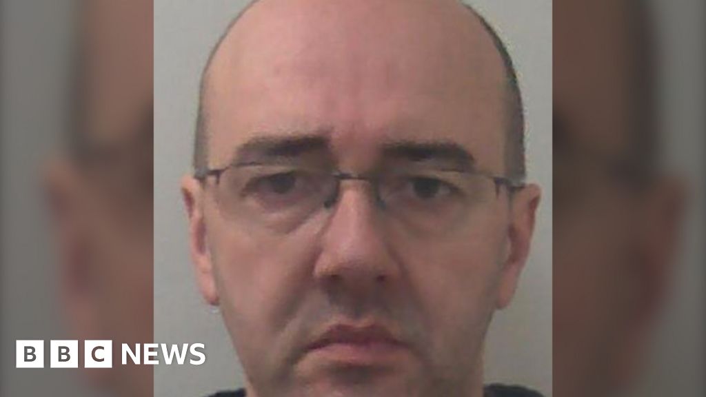 Aylesford paedophile Darren Elphick jailed for repeatedly abusing child ...