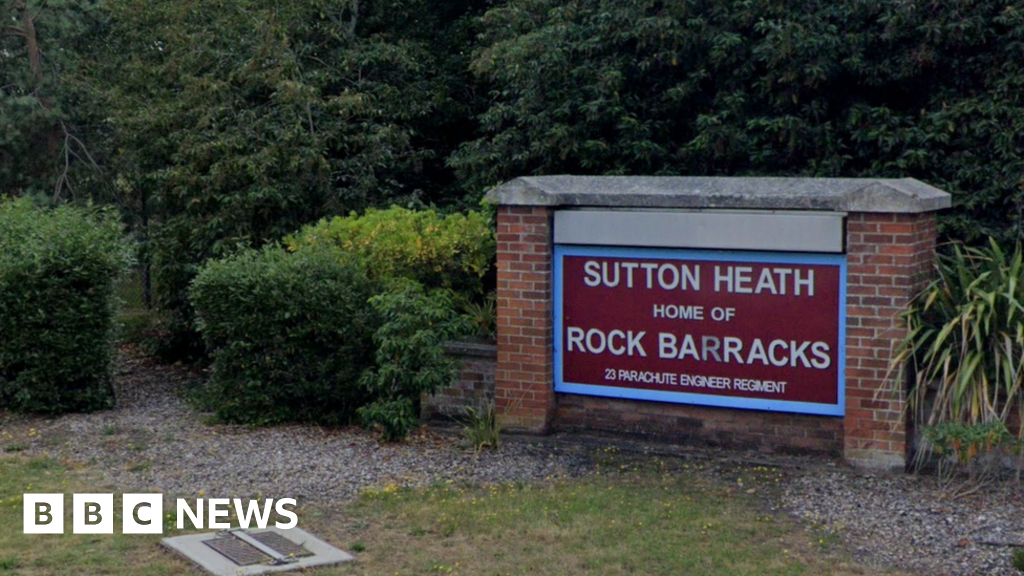 Sutton Heath: Death of soldier, 20, to be investigated by police - BBC News