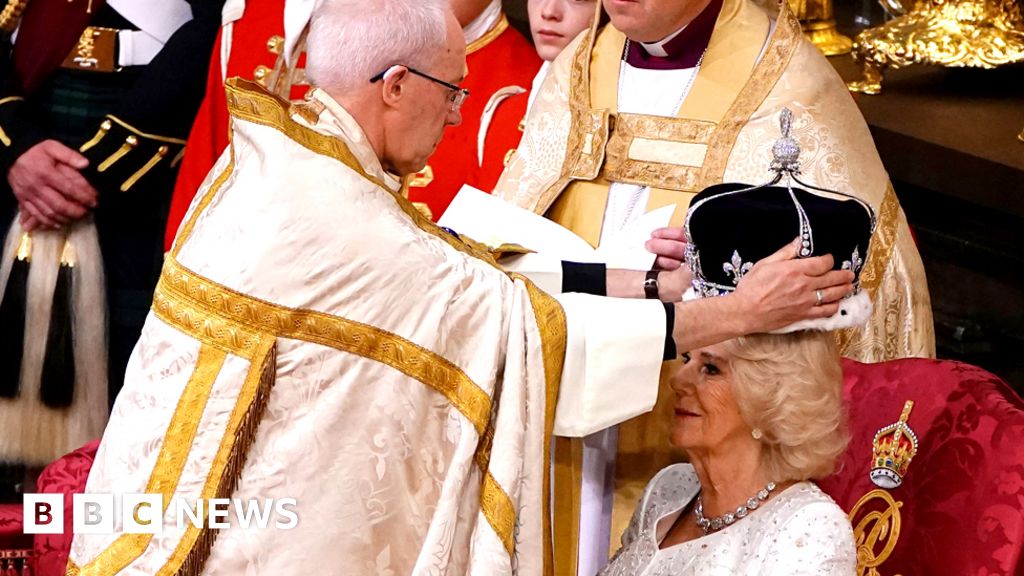 Coronation: The moment Camilla is crowned Queen